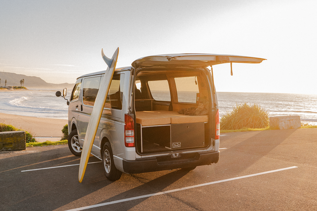 The Easy Lounge – Custom Van Fitouts