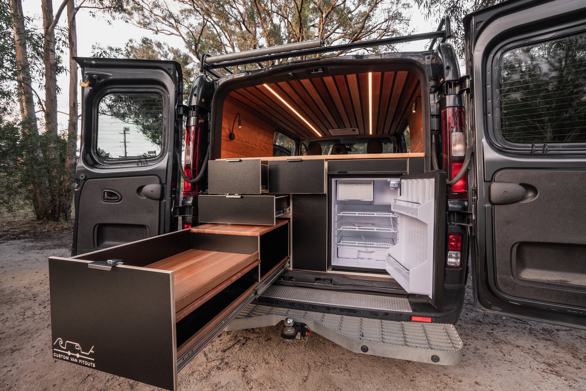 2023 Renault Trafic Custom Van Project – Custom Van Fitouts